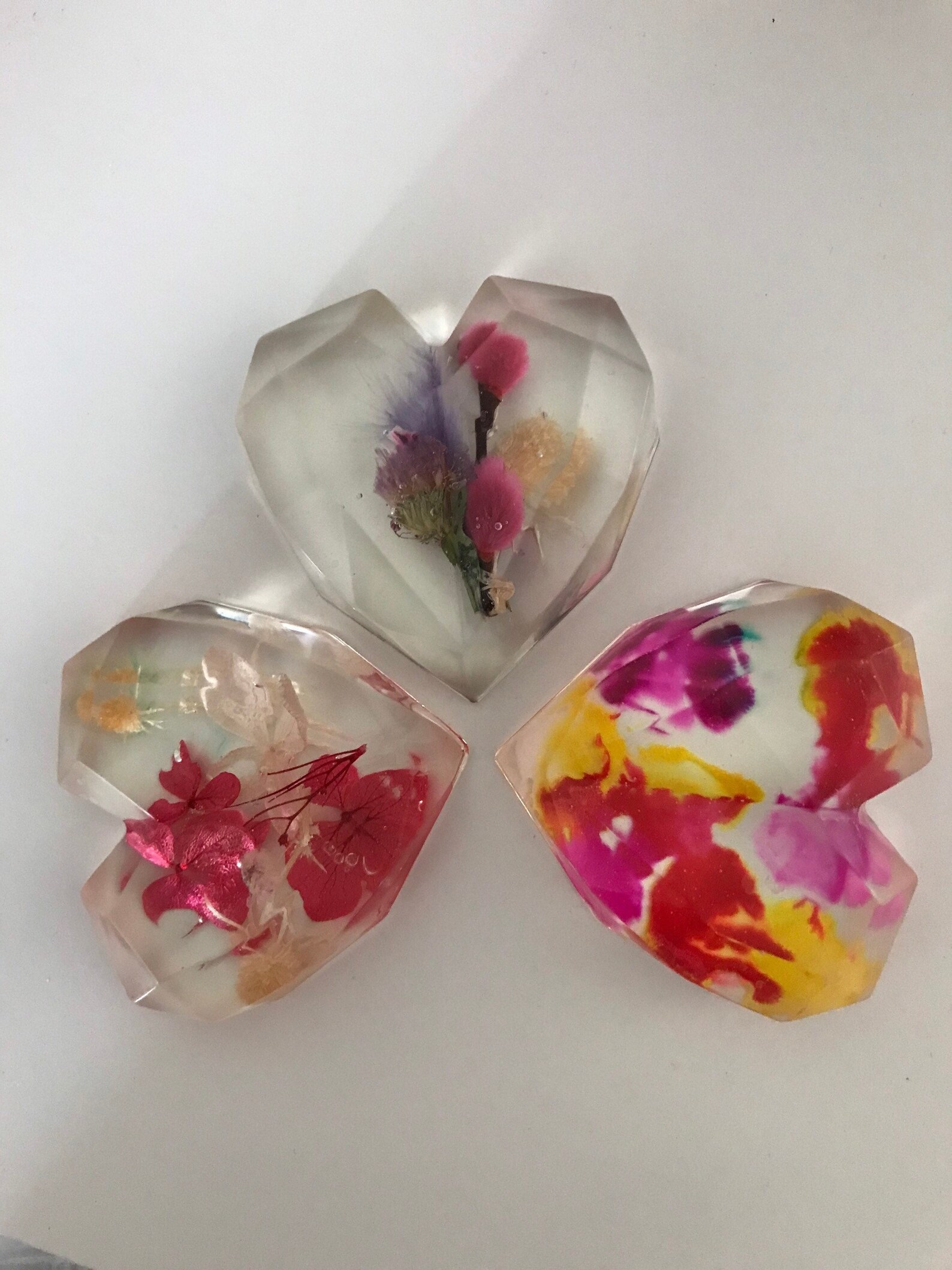 Custom Resin Diamond Heart Paperweight Magnet Hearts Resin - Etsy