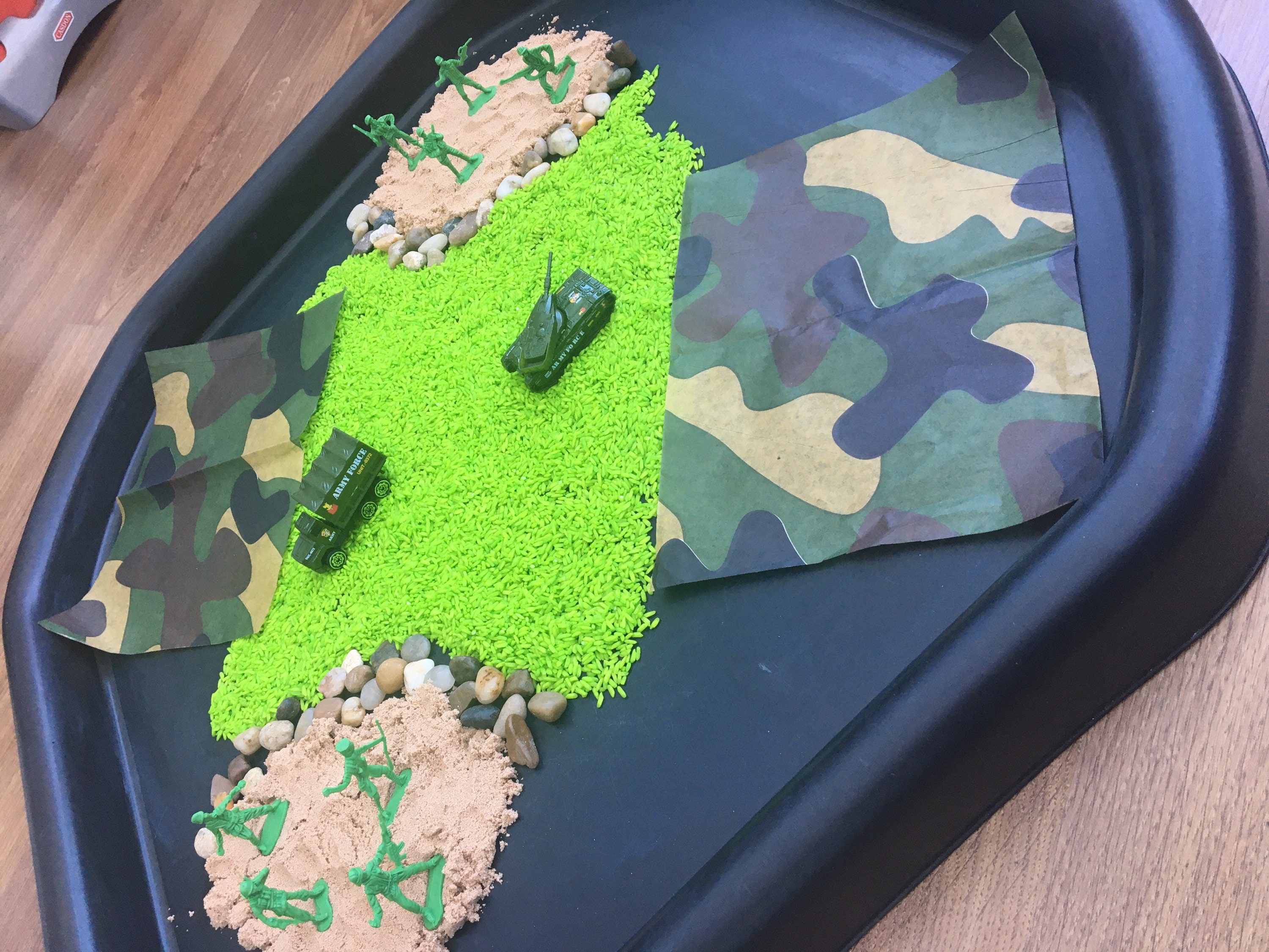 Army themed tuff tray kit | Etsy