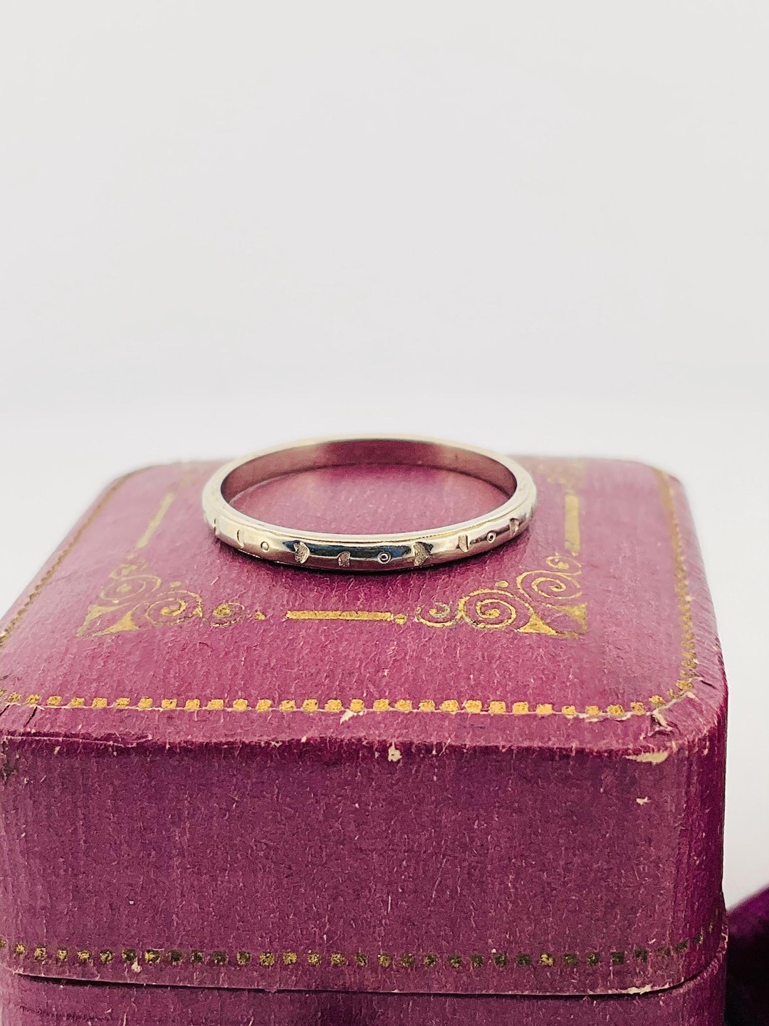 Antique Art Deco 18k White Gold Pattern Band Ring - Size 5.5 (DEC24) - Etsy