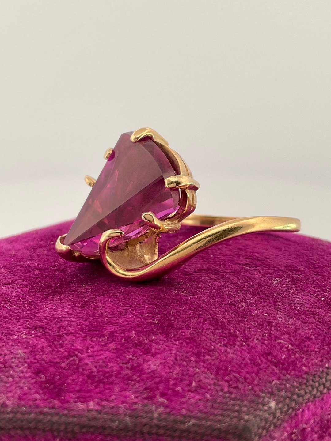 Lighthouse Lens Cut Vintage Gold Ring Synthetic Sapphire 10k Yellow ...