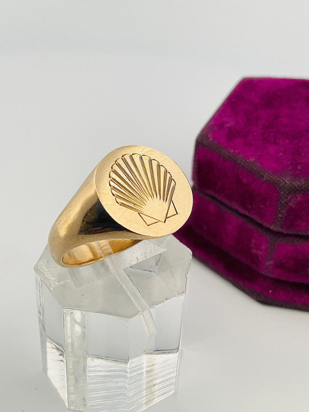 Large Vintage Birks 10k Yellow Gold Signet Style Seashell Ring Size 11 - Etsy