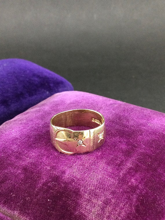 9ct yellow buckle - Gem