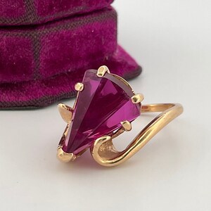 Lighthouse Lens Cut Vintage Gold Ring Synthetic Sapphire 10k Yellow ...