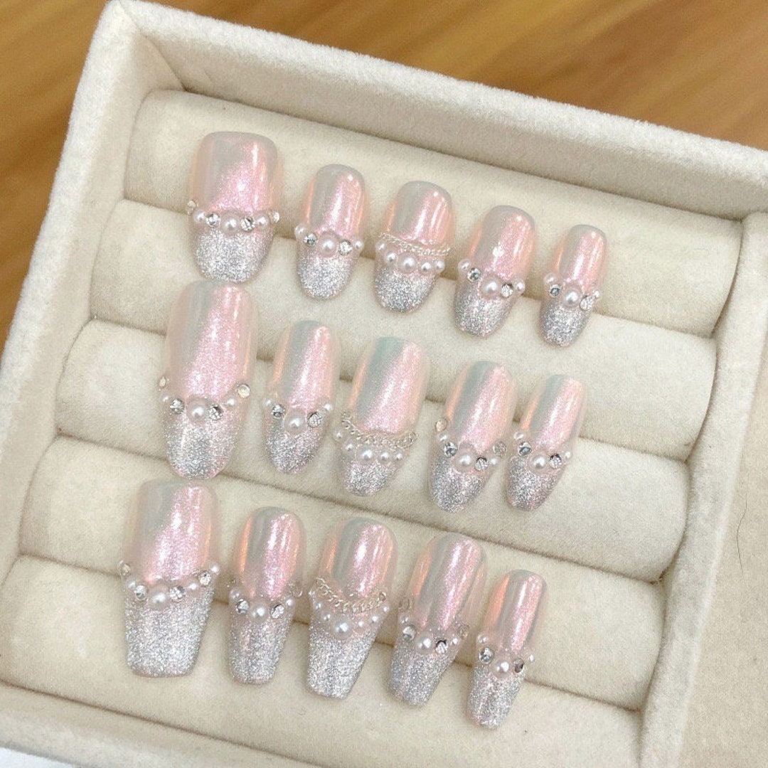 Pearl Cat Eye Press on Nails, Gel Fake Nails, Hand Made Nails, Cute ...