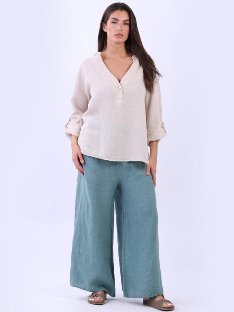 Ladies Plain Linen Baggy Fit Italian Top With Buttoned Plackets, One ...
