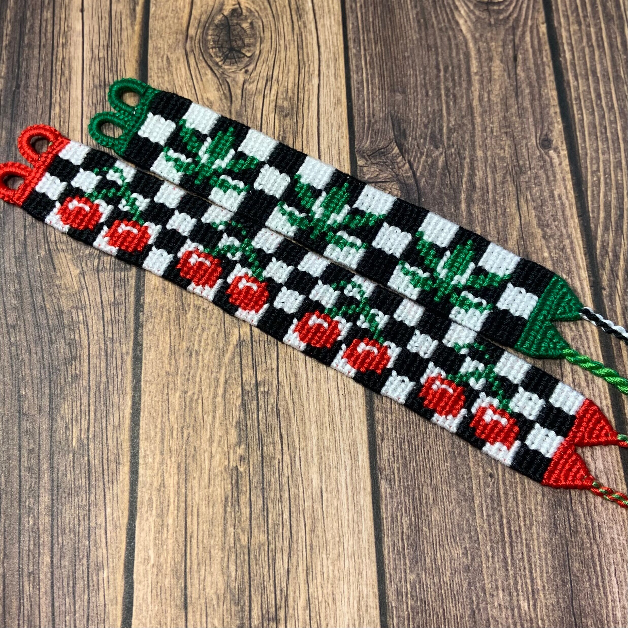 Checkered Friendship Bracelets Alpha Pattern W/ Design - Etsy