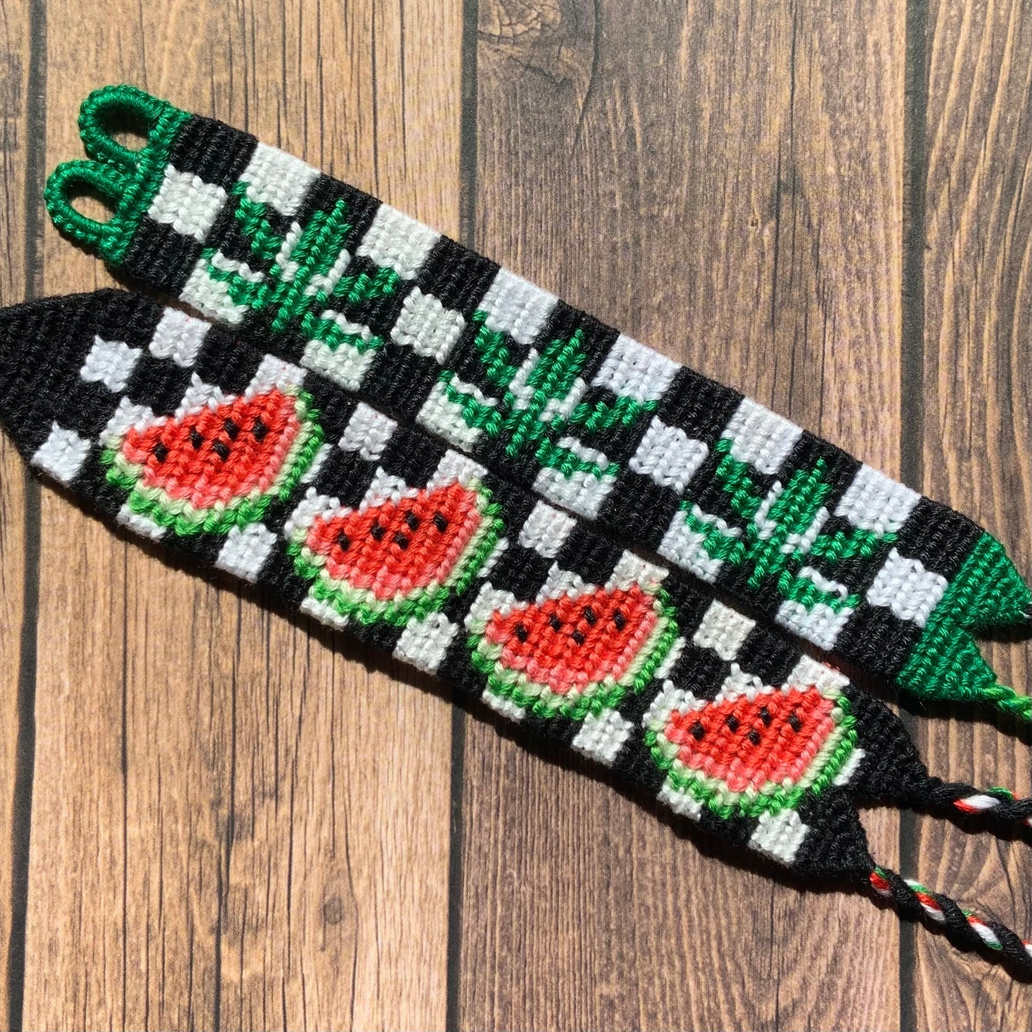 Checkered Friendship Bracelets Alpha Pattern W/ Design - Etsy