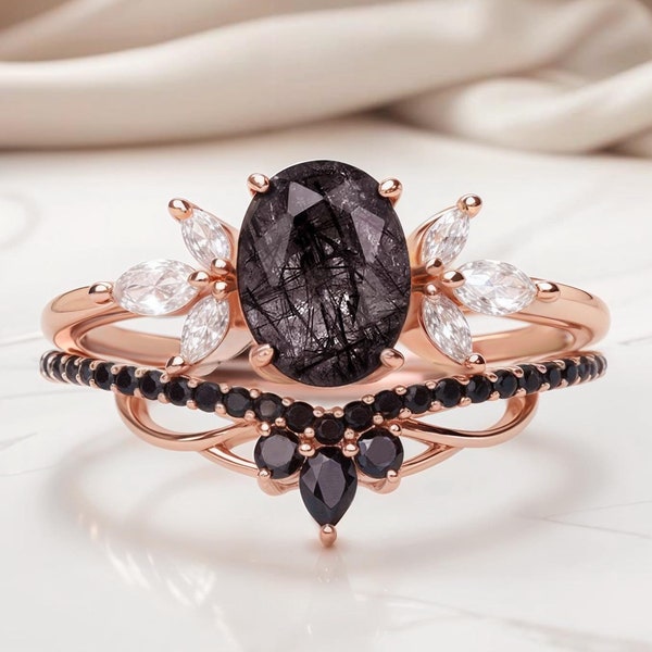 Unique Wedding Ring Set - Etsy