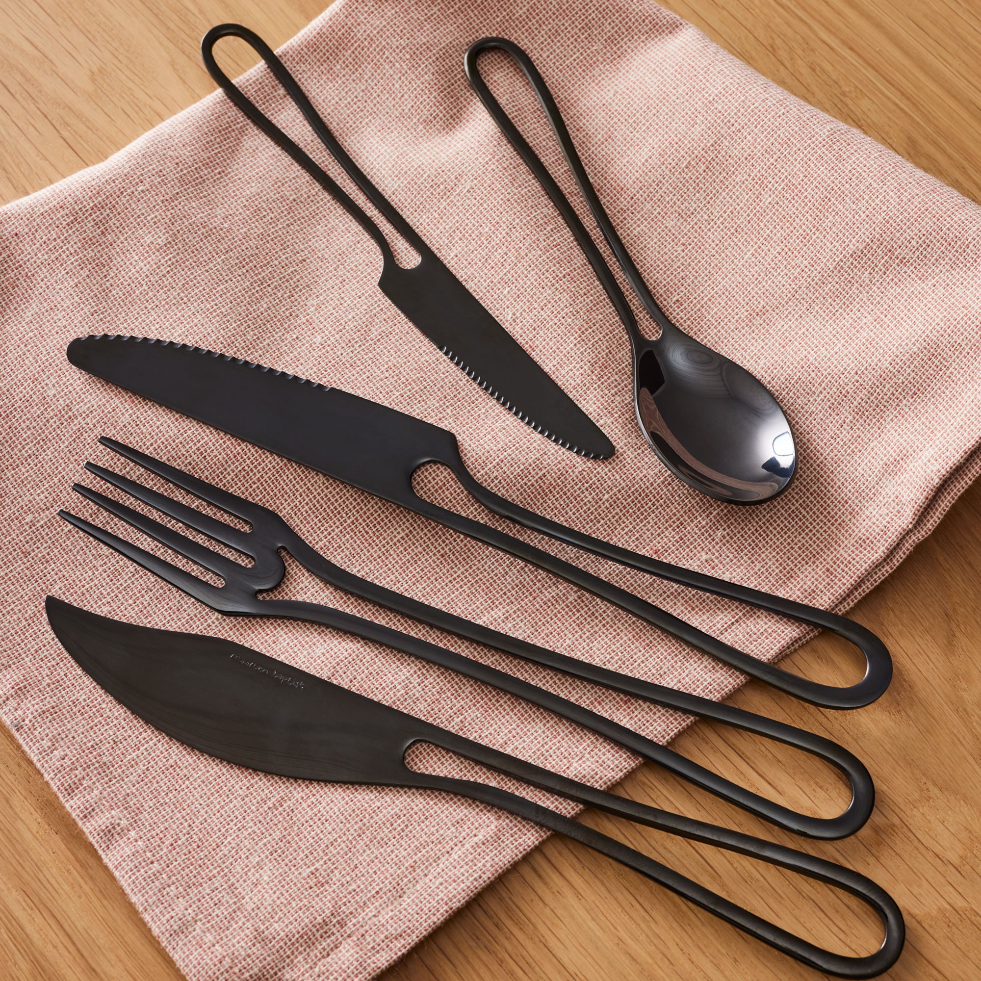 OUTLINE Cutlery Unique Modern Flatware Ergonomic Design and ...