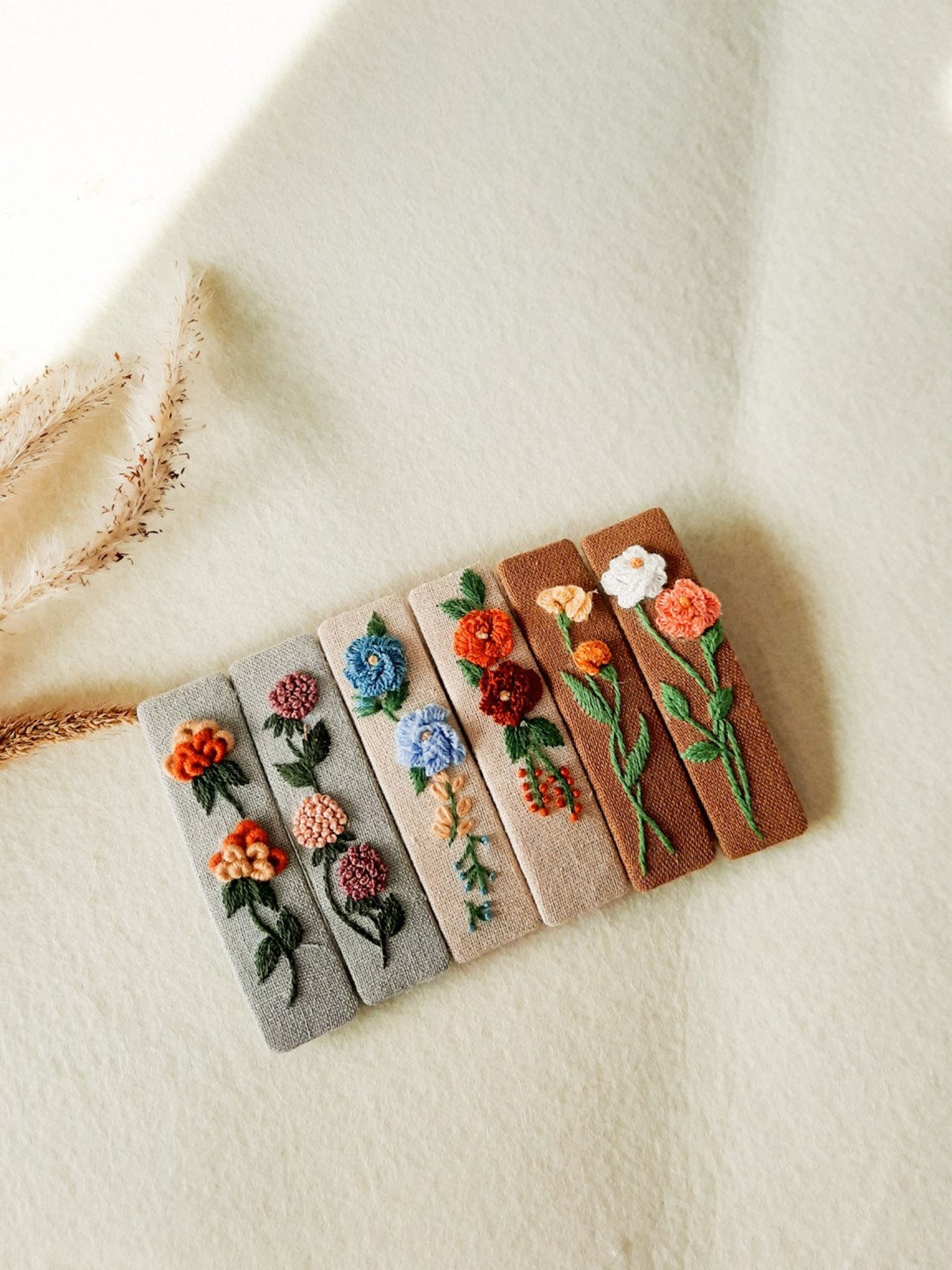 Hand Embroidered Floral Barrette: Linen Hair Clip - Etsy