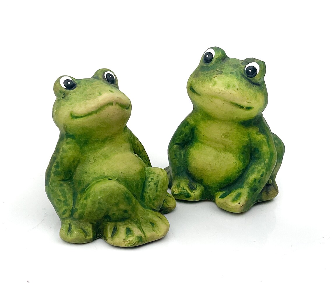 Chinese Money Frogs Figurines: Lucky Home Decor, Made in England - Etsy