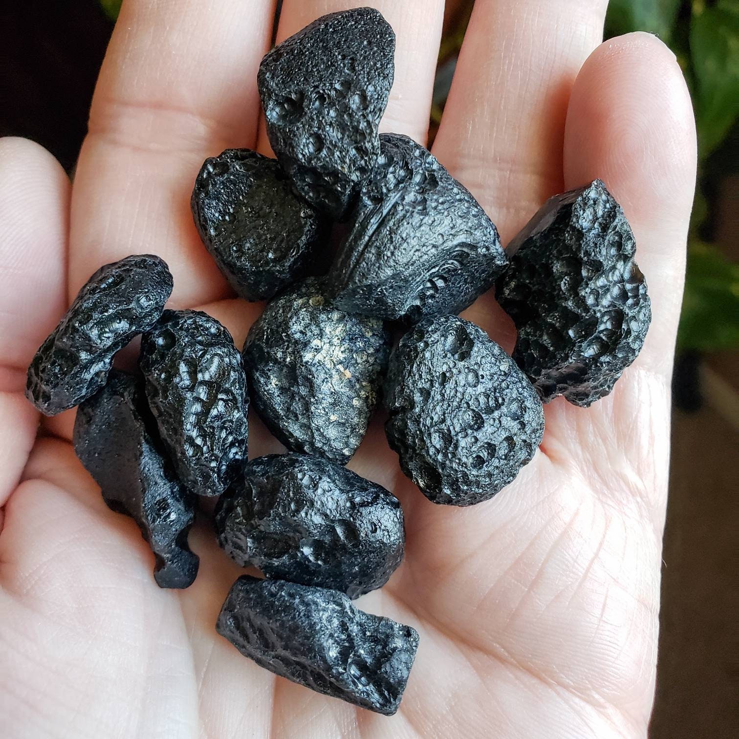 Indochinite tektite tektites meteorite Healing crystals & | Etsy