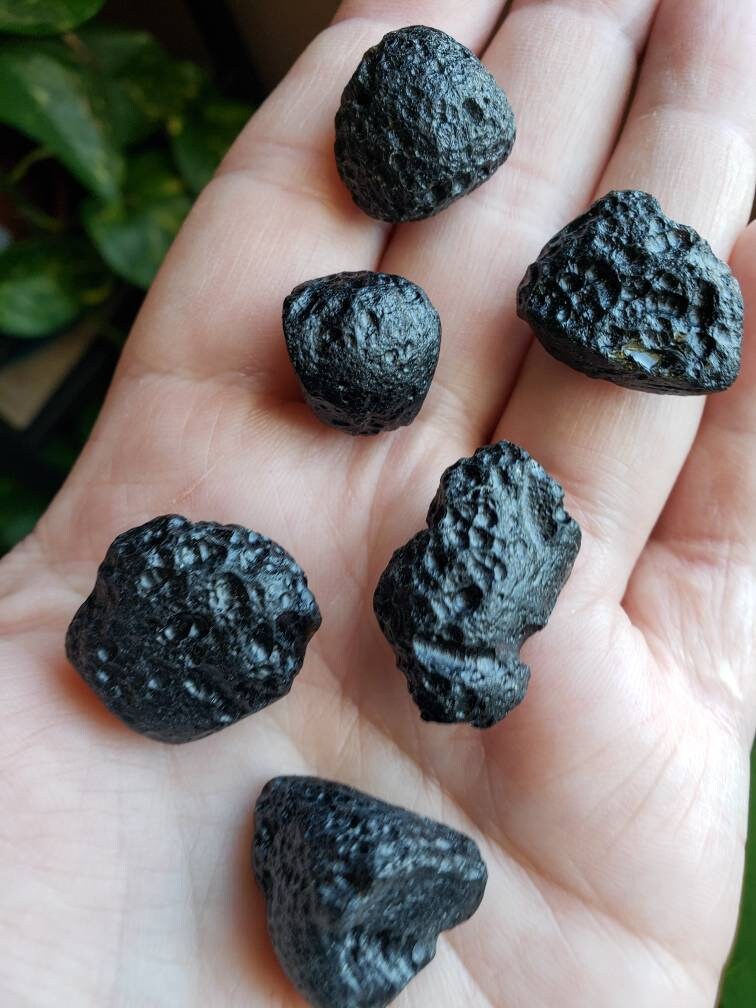 Indochinite tektite tektites meteorite Healing crystals & | Etsy