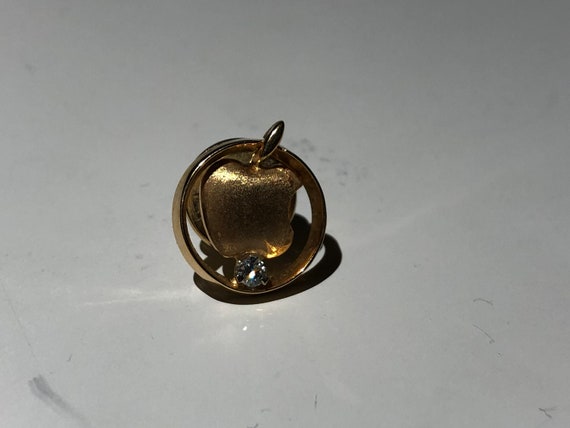 Rare Vintage Apple (Computer) Golden Apple Club Lapel… - Gem