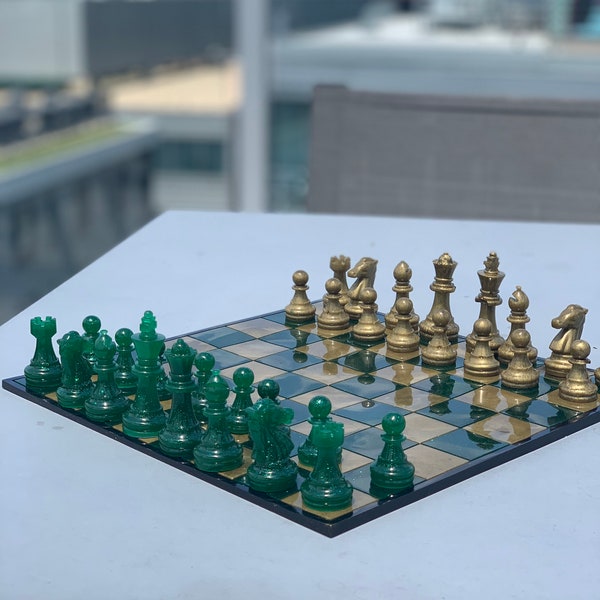 Resin Chess Set - Etsy