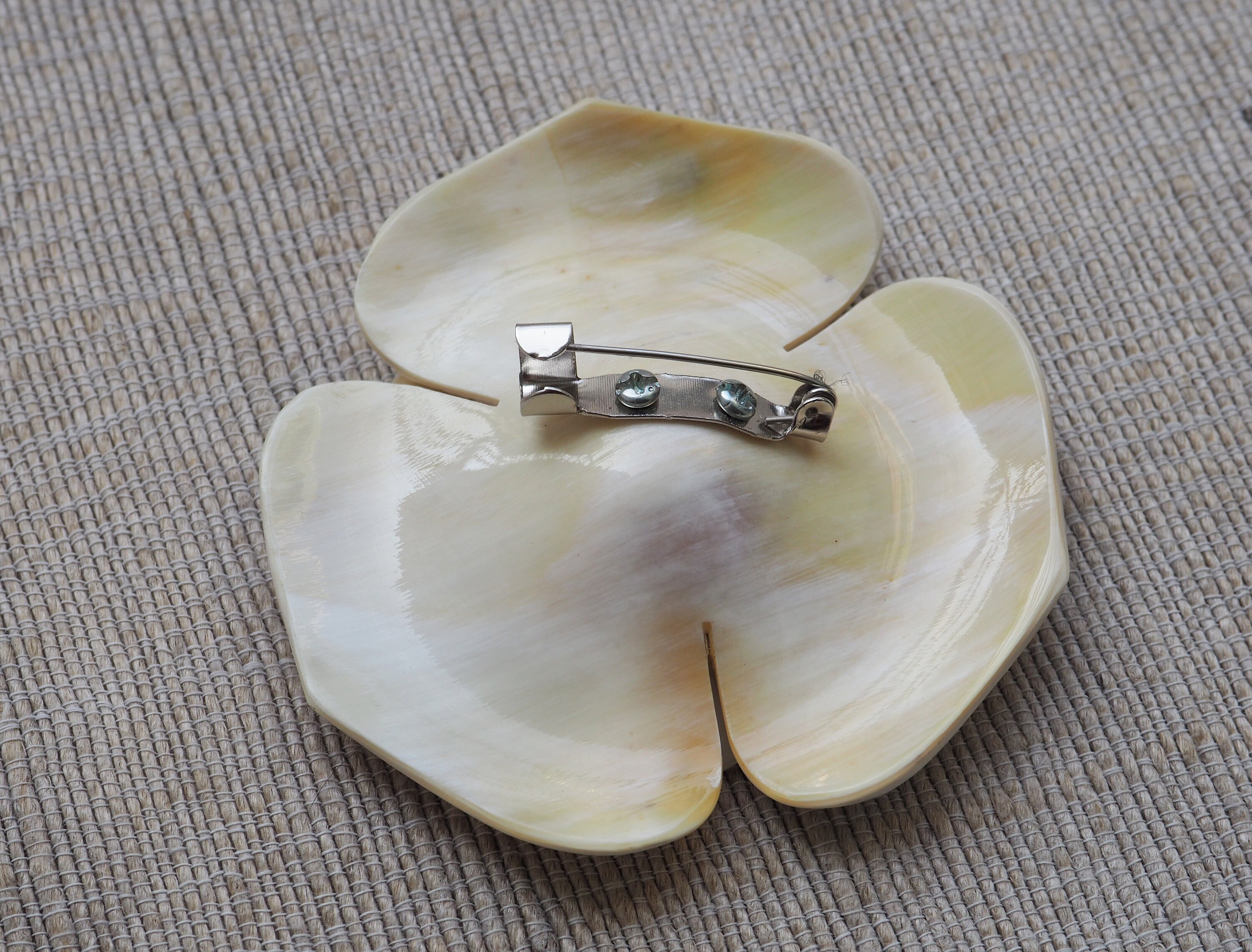 Natural Buffalo Horn Brooch Flower F2B - Etsy