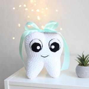 Dentist Graduation Gift, Crochet Plush Tooth, Dentist Photo Booth Props ...