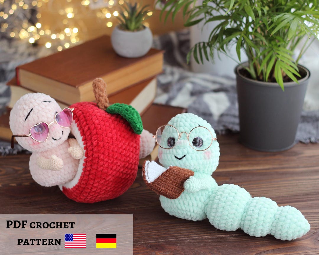 Book Worm Crochet Pattern. Apple Worm. Crochet Gift for Teacher. Book ...