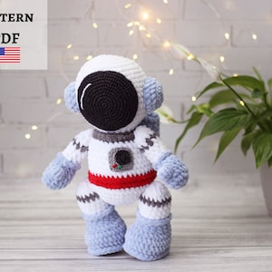Crochet Astronaut Pattern, Crochet Patterns Amigurumi, Space Crochet ...
