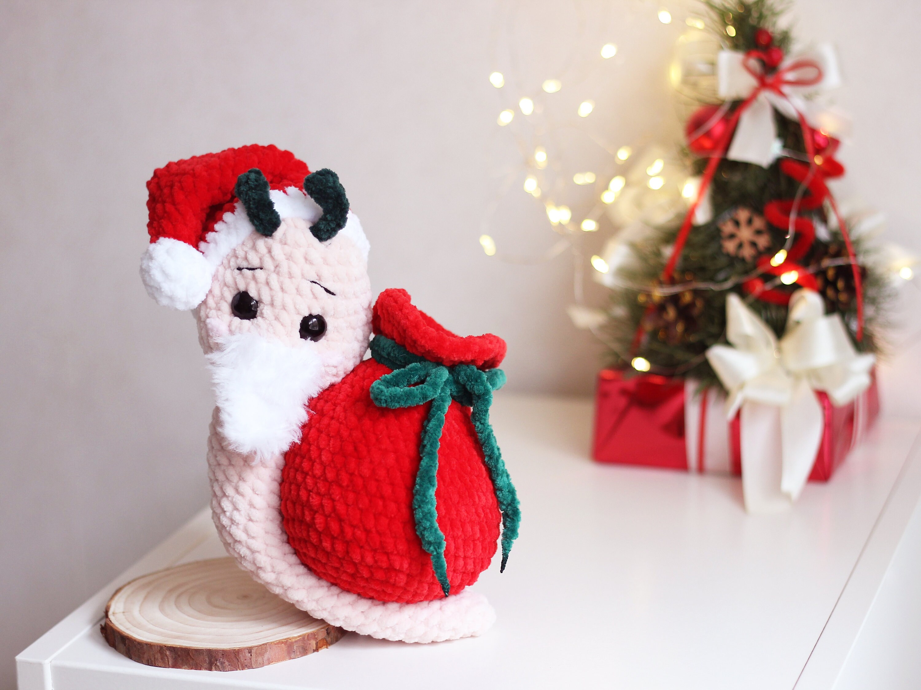 Christmas Snail Toys, Funny Crochet Snail, Cristmas Decor, Gift for ...