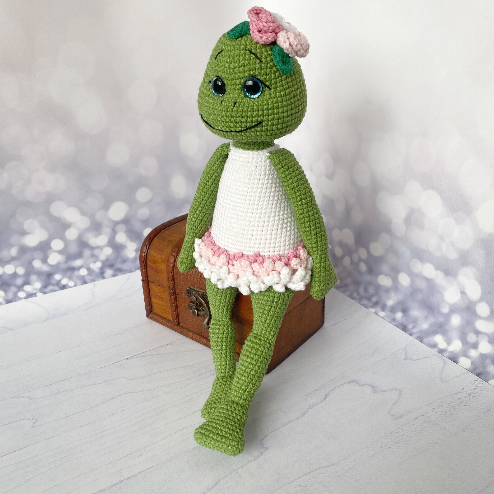 Crochet Frog Pattern, DIY Stuffed Frog, Frog in Dress Toy, Amigurumi ...