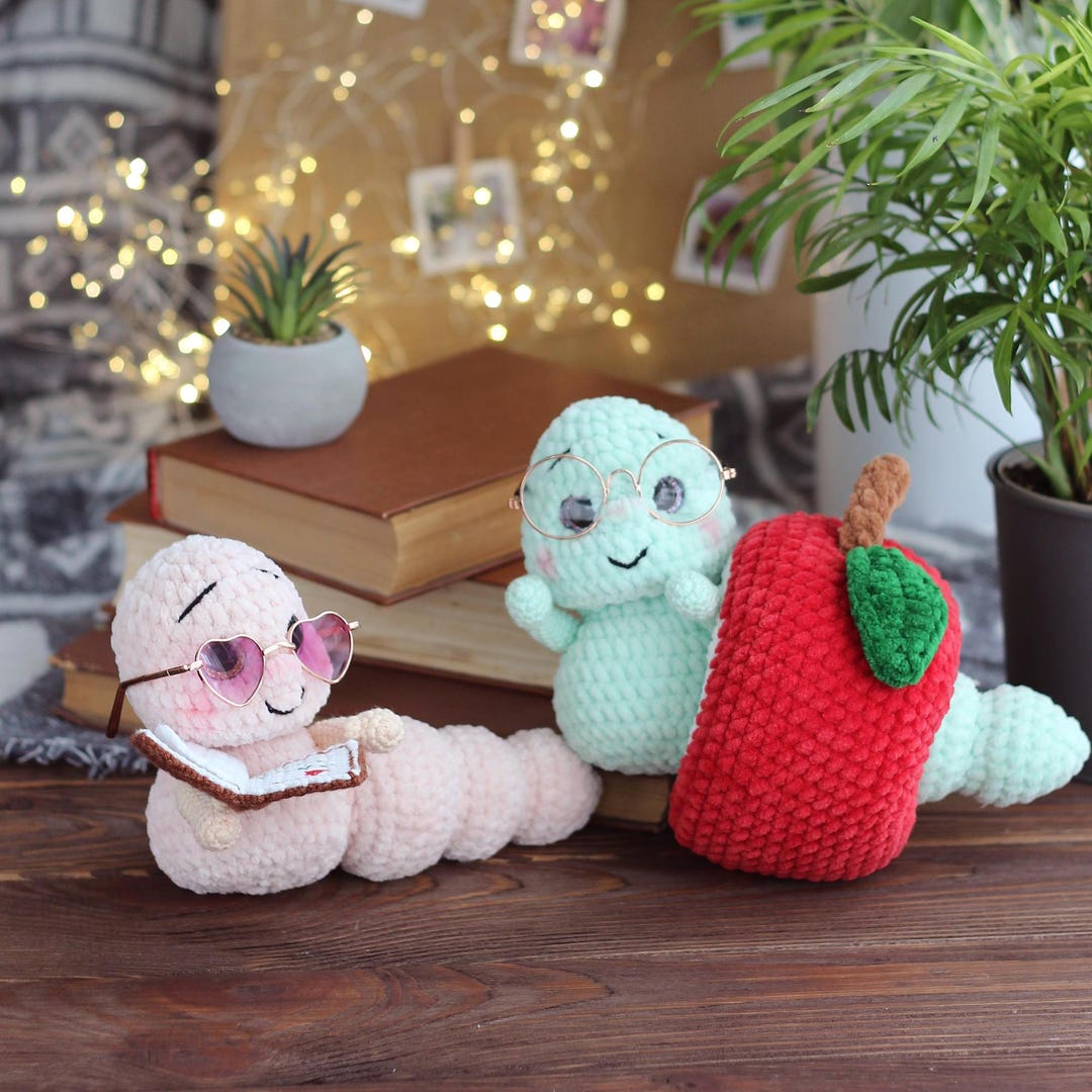 Apple Worm Plush, Book Worm Gift, Gift for Book Lover, Gift for Teacher ...