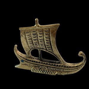 Ancient Trireme Bronze Vessel, Museum Replica, Metal Art Sculpture ...