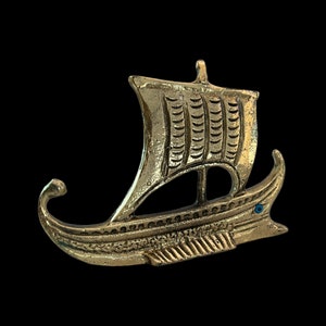 Ancient Trireme Bronze Vessel, Museum Replica, Metal Art Sculpture ...