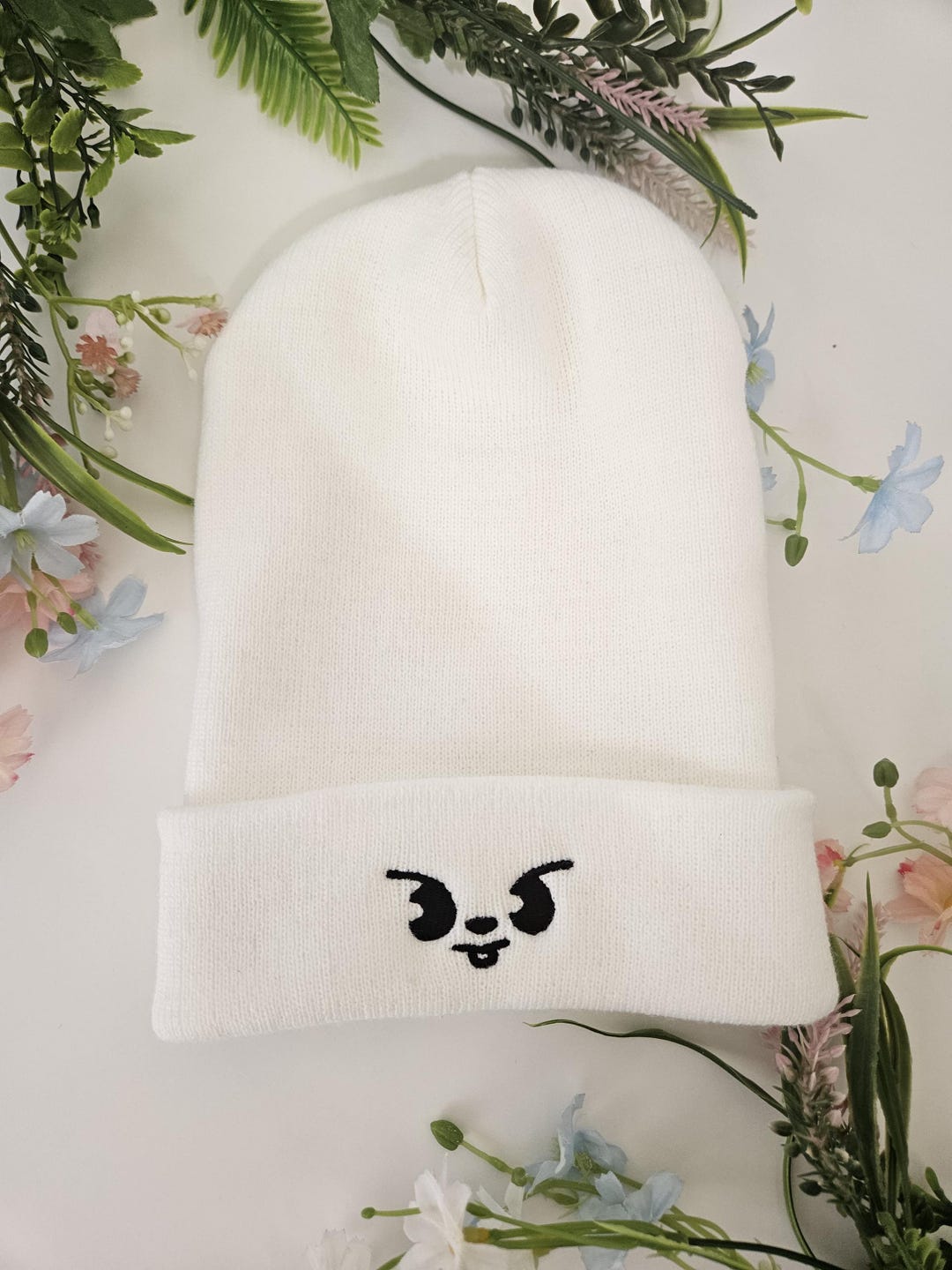 Stray Kids SKZ Lee Know Skzoo Leebit Face Embroidered Grey Cuffed ...