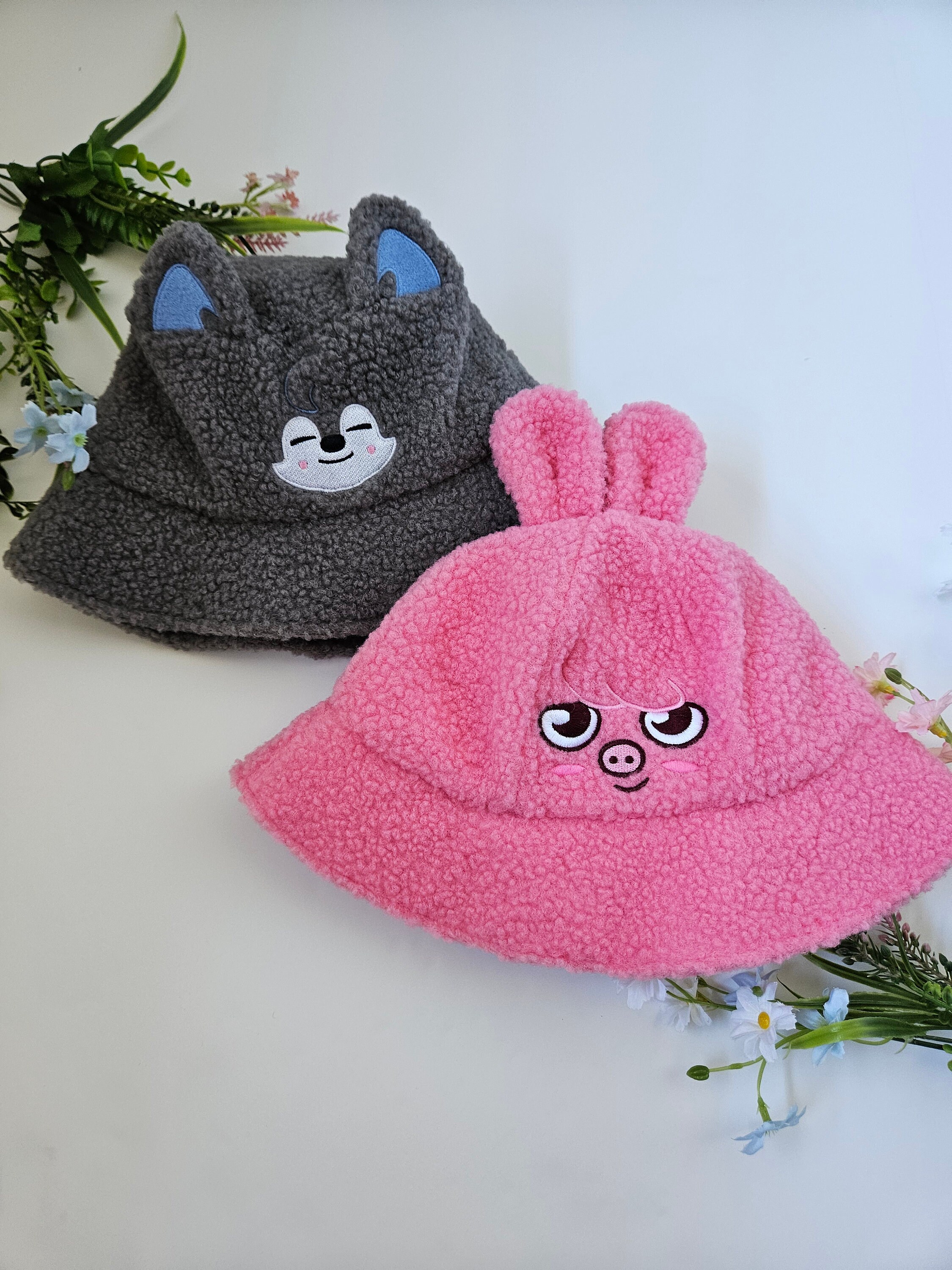 Stray Kids SKZ Skzoo Bang Chan Wolfchan Fluffy Embroidered Bucket Hat ...