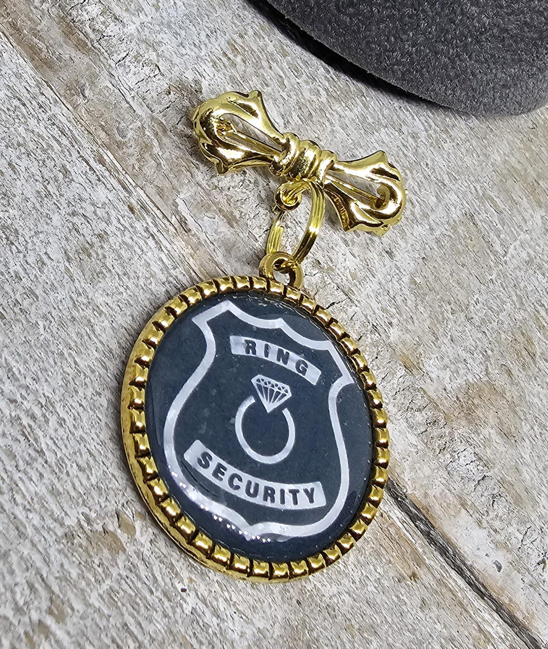 Ring Bearer Pin: Gold Wedding Keepsake Gift - Etsy