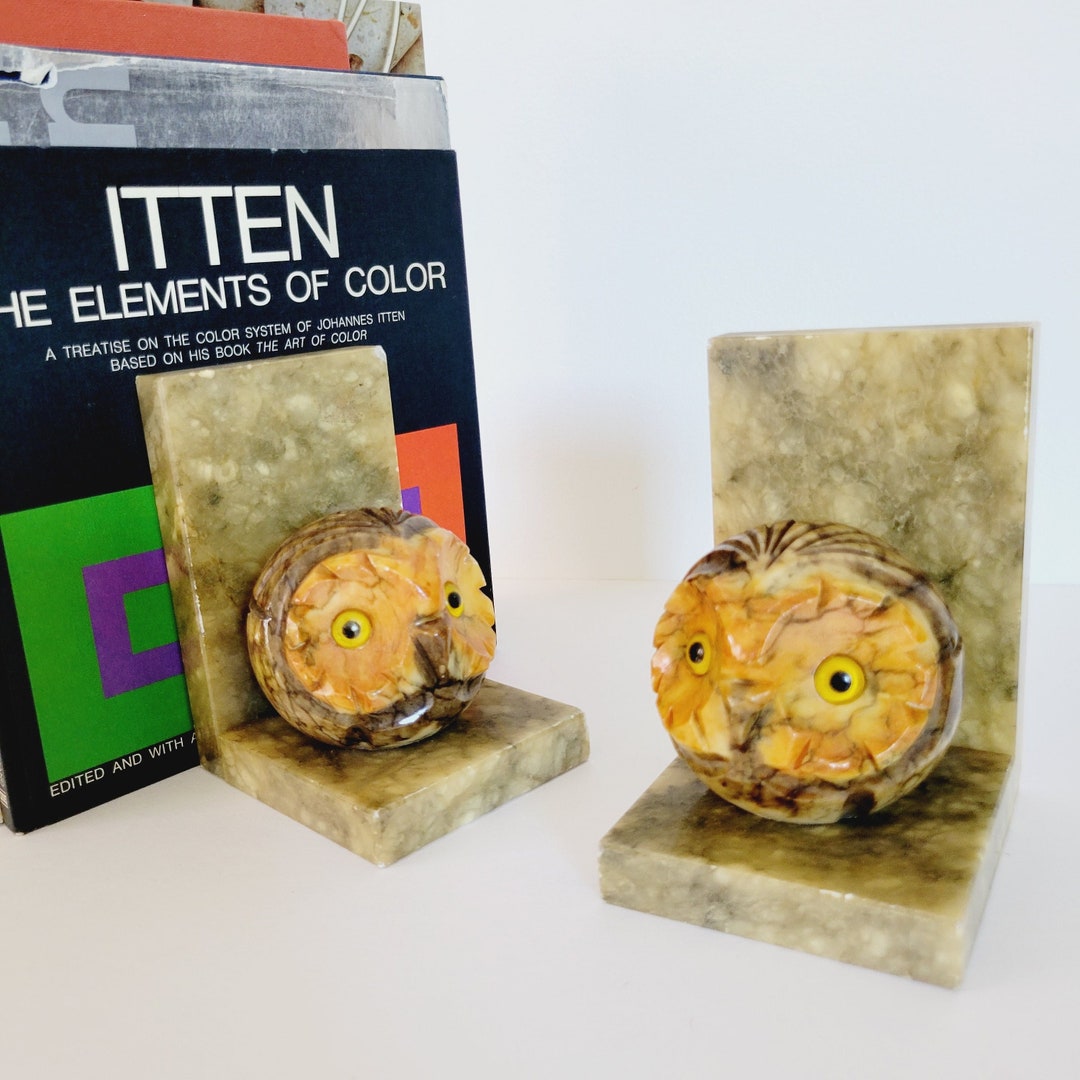 2 Italian Alabaster Owl Bookends. Pair of Cottagecore Carved Stone ...