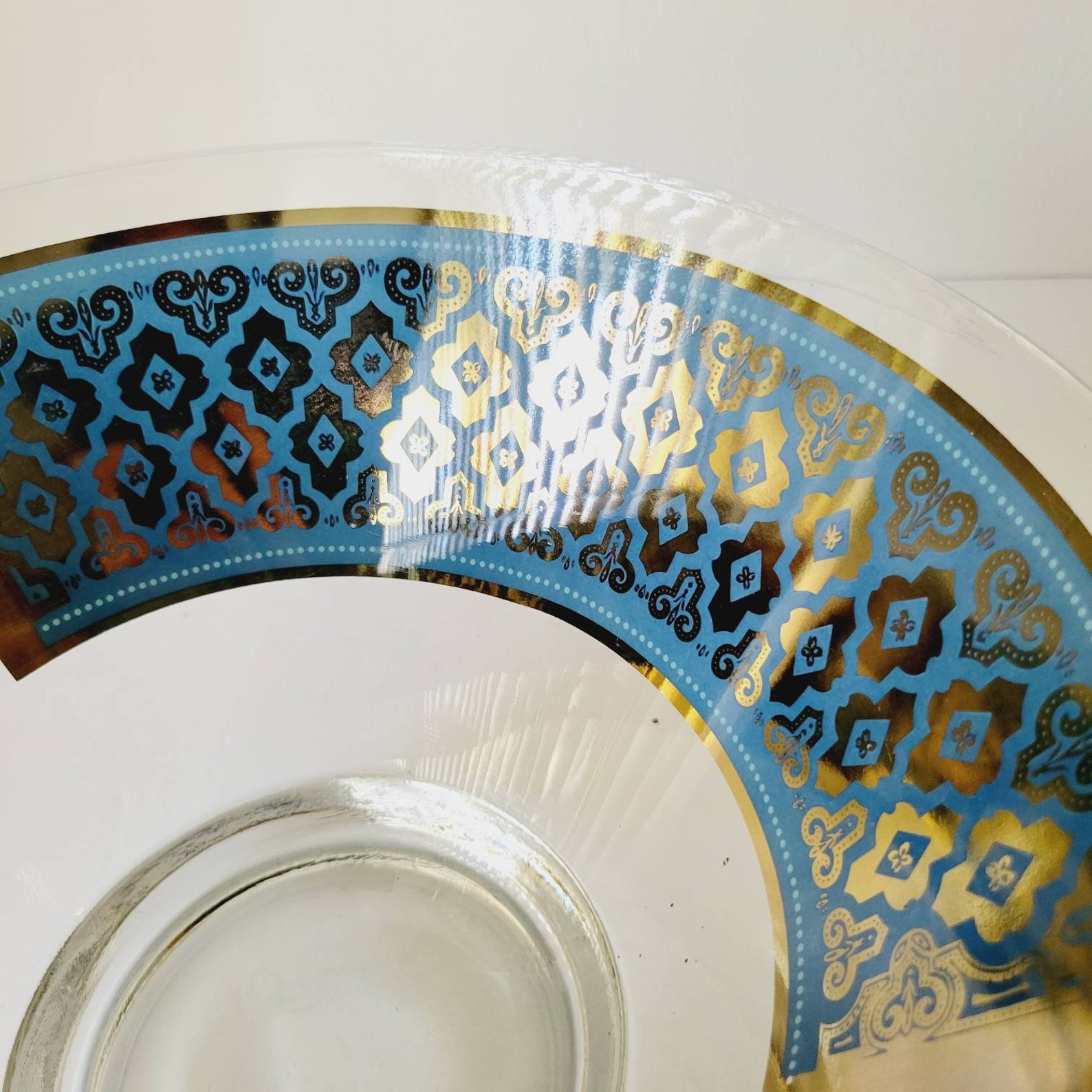 Large Vintage Culver Seville Serving Bowl. Atomic Gold Leaf - Etsy