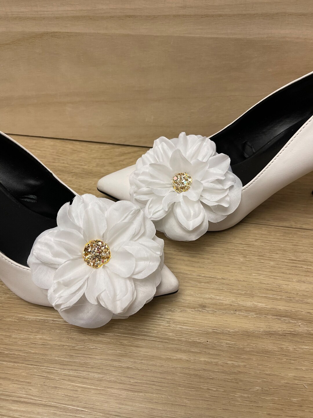White Flower Shoe Clips Wedding Flower Shoe Clips Accessories Bridal ...