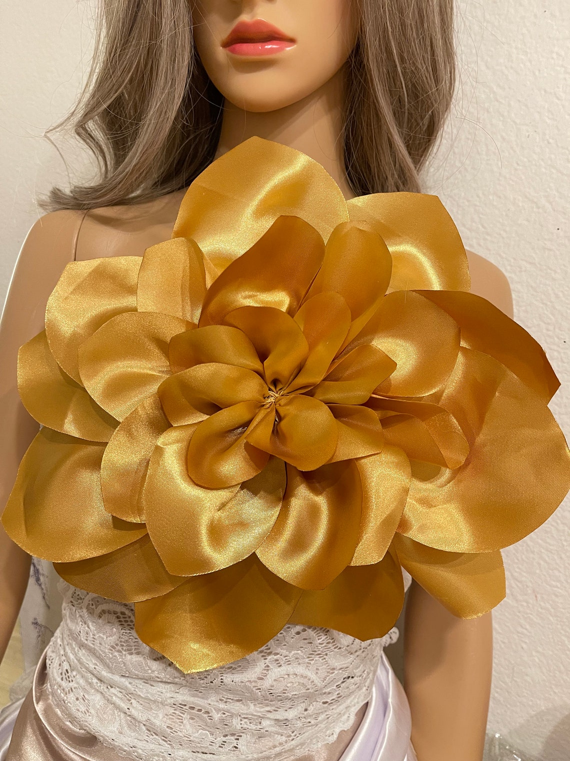 Big Large Gold Flower Brooch Pin Shoulder Corsage Oversized Brooch ...