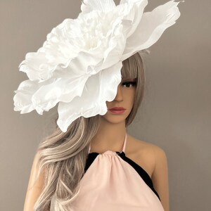 Giant White Flower Fascinator Headpiece Photoshoot Props Runway ...