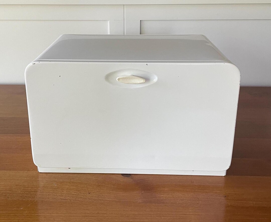 KCO Canada Metal Bread Box W/pie Shelf & Cutting Board MCM 60s Retro White Enamel Rustic Home ...
