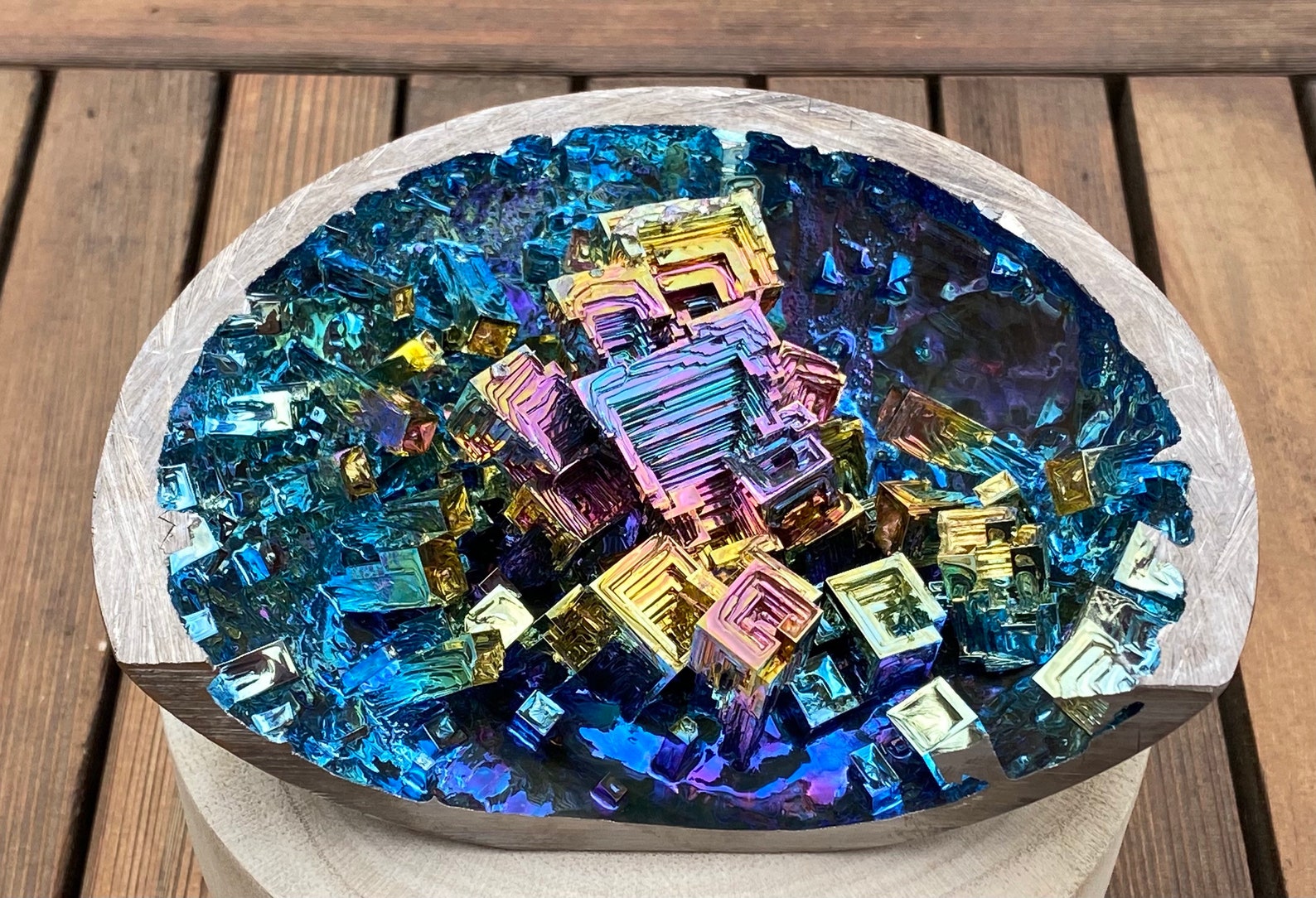 Bismuth crystal geode 24 | Etsy