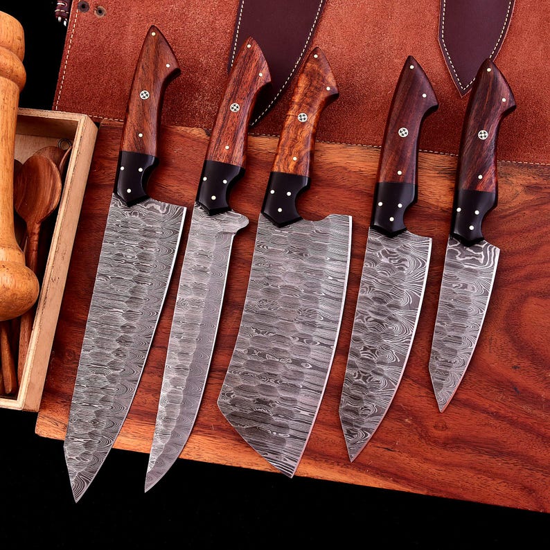 Damascus Steel Kitchen Knife Set: Rosewood Handle, Leather Roll, Chef ...
