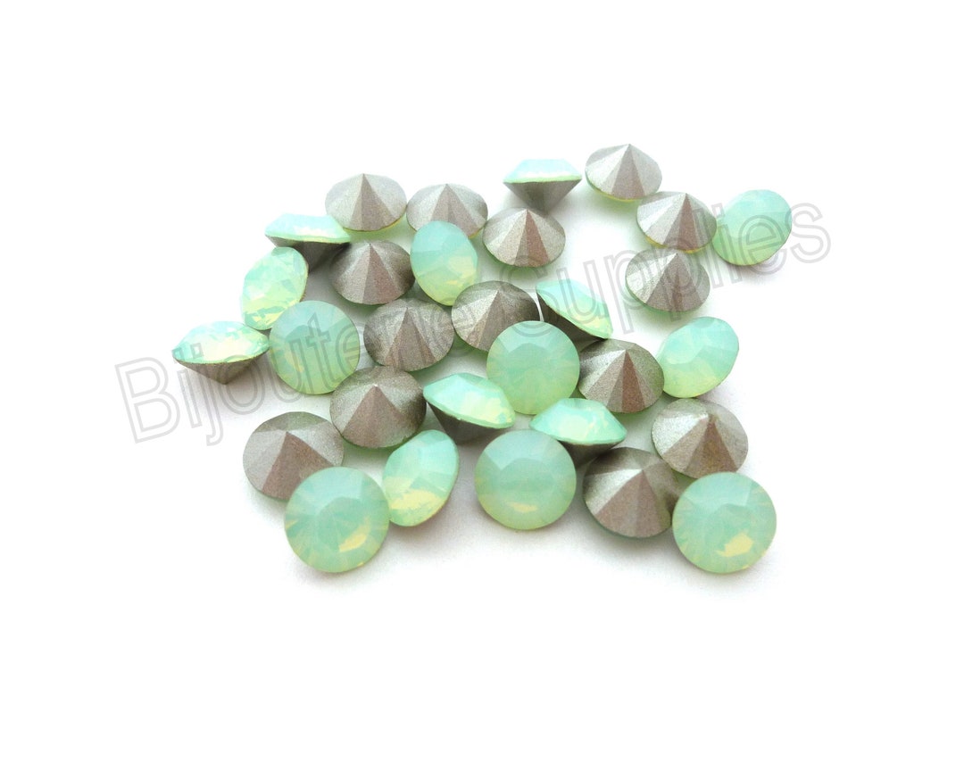 Swarovski Chrysolite Opal 1028 8mm 39ss Round Xilion Point Back Loose ...