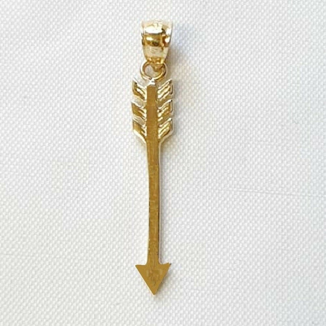 14K Yellow Gold ARROW Pendant - Etsy
