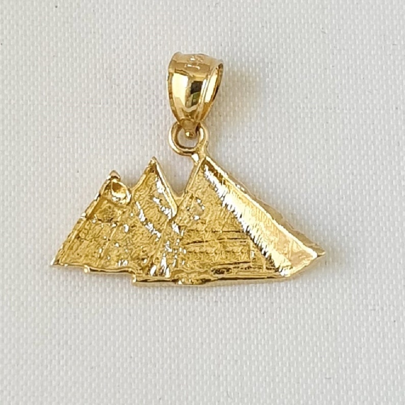 14K Yellow Gold EGYPTIAN PYRAMID Pendant - Etsy