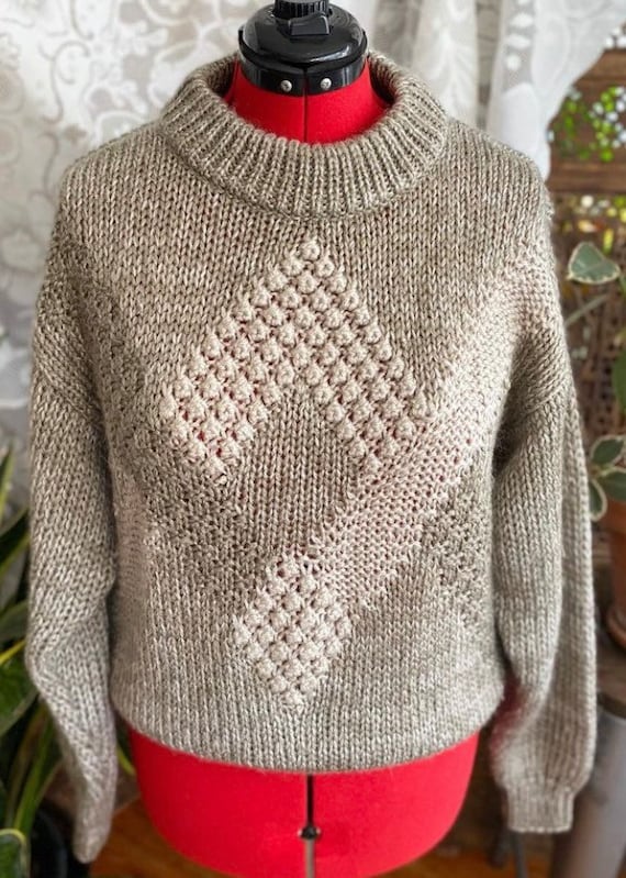 Vintage pullover sweater by - Gem