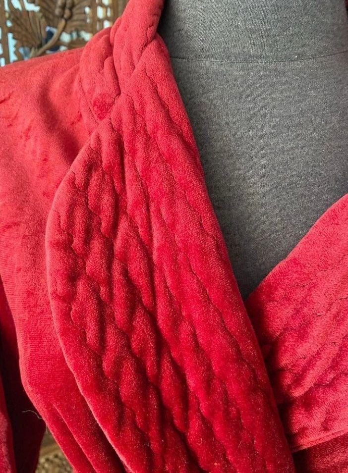 Vintage 70s Cabernet Red Velvet Dressing Robe With Quilted Collar by ...