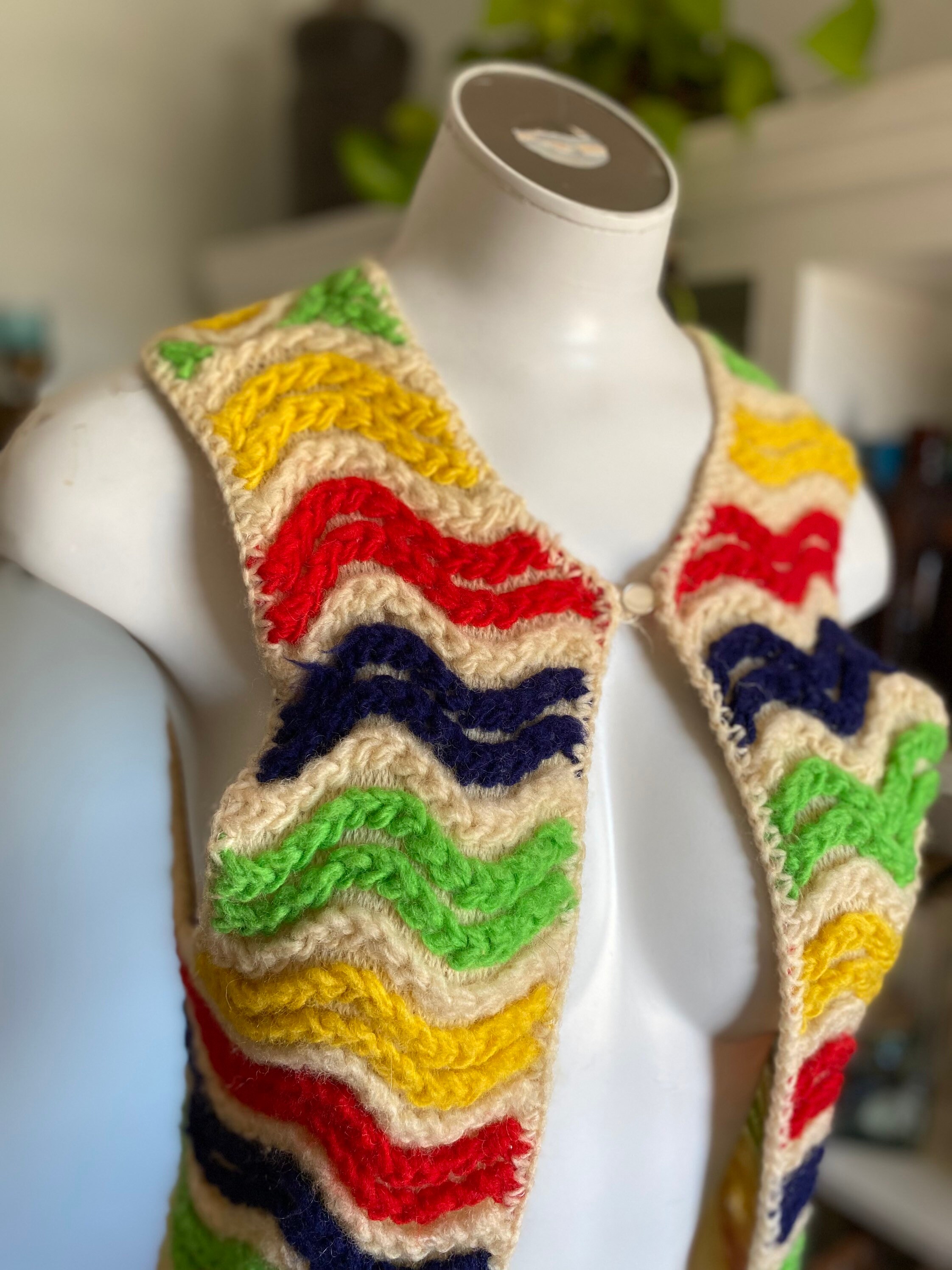 Vintage 1970s Knit Vest by Jack Winter - Etsy