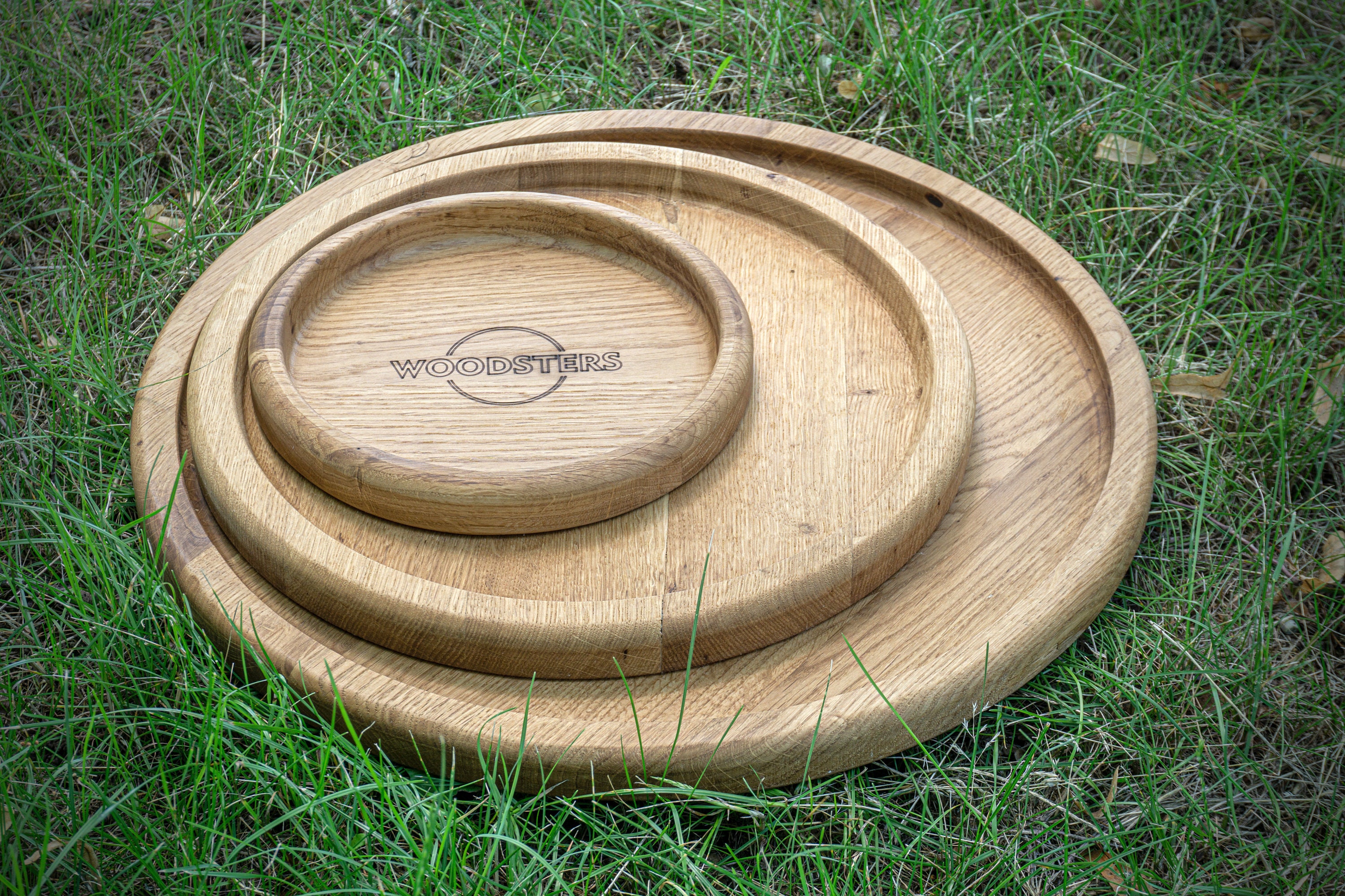 Wooden Plate of Solid Oak, Handcrafted Serving Plate of Wood, Wooden ...