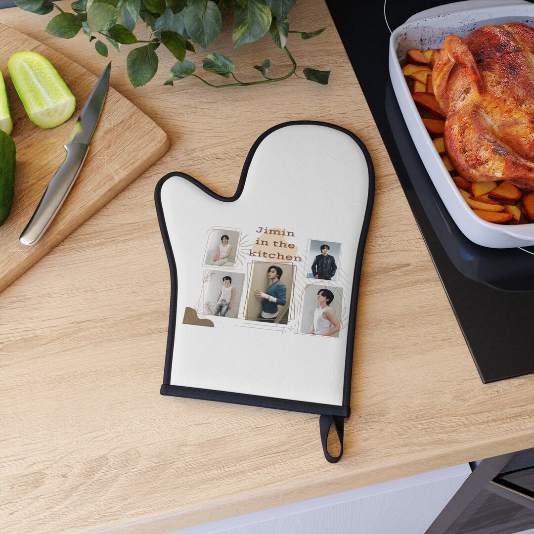 BTS Jimin in the Kitchen Oven Glove, Jimin Oven Mitt, Kpop Oven Mitt ...