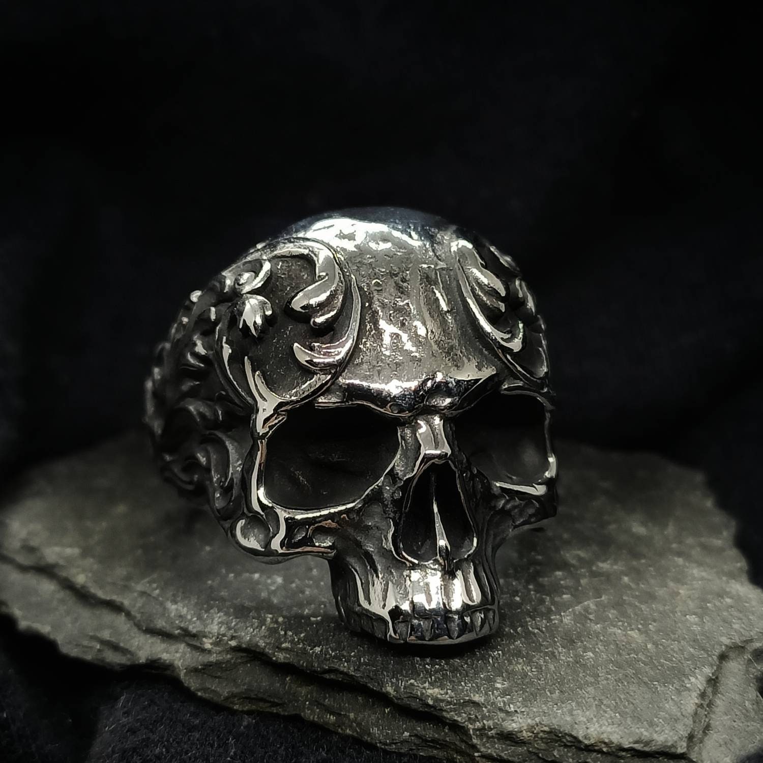 Filagree Skull Signet Ring Ring Mens Rings Gothic Alternative Goth ...