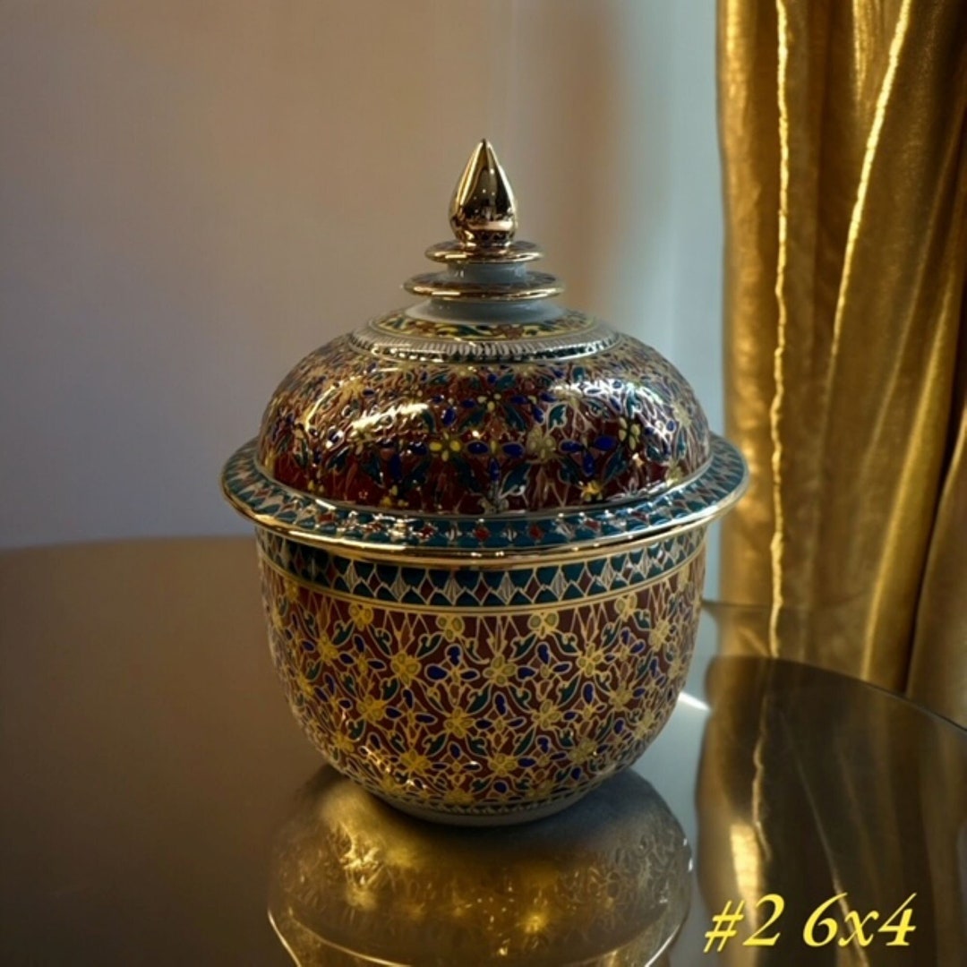 Vintage Decorative Thailand Benjarong, Thai Porcelain Pots, Gold Lidded ...