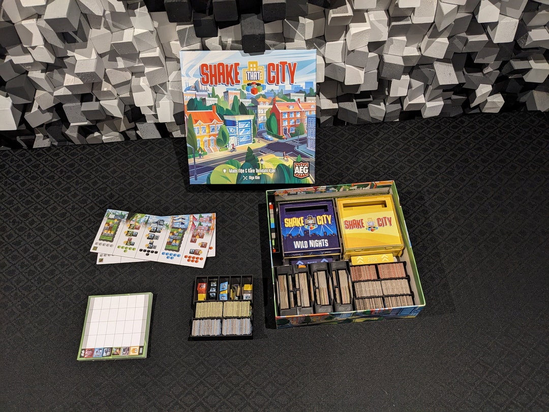 Shake That City Compatible Insert - Holds Expansion (with Second Shaker ...